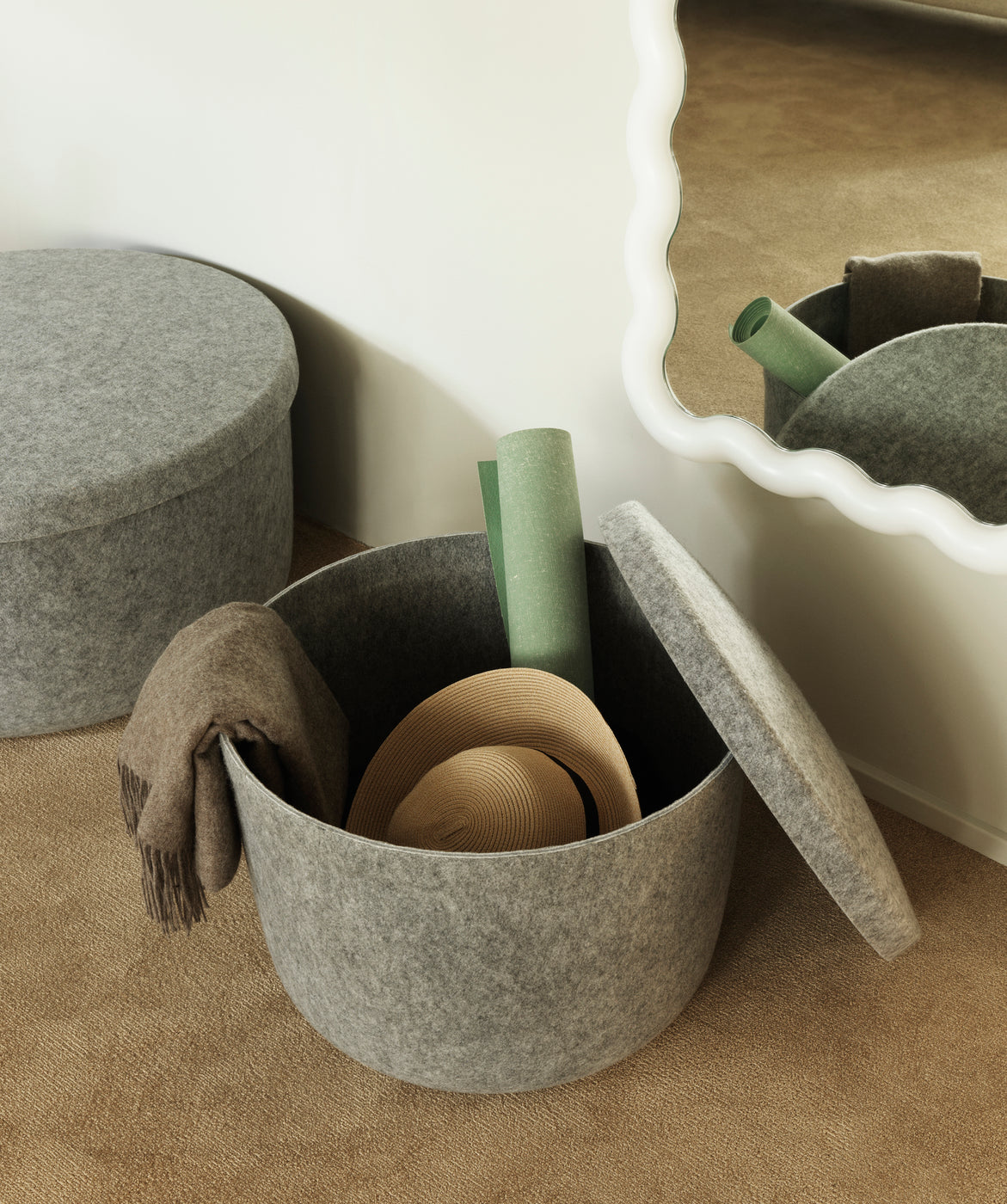 Hide Storage Pouf Small — Brooklyn City Furniture