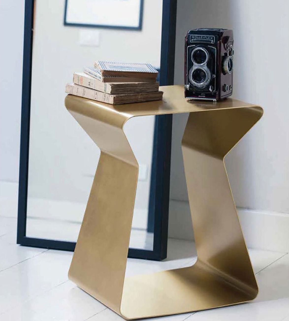 Kito End table — Brooklyn City Furniture